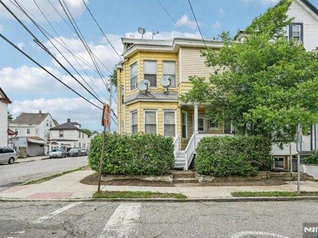 6 bedroom, Paterson NJ 07522 104407434