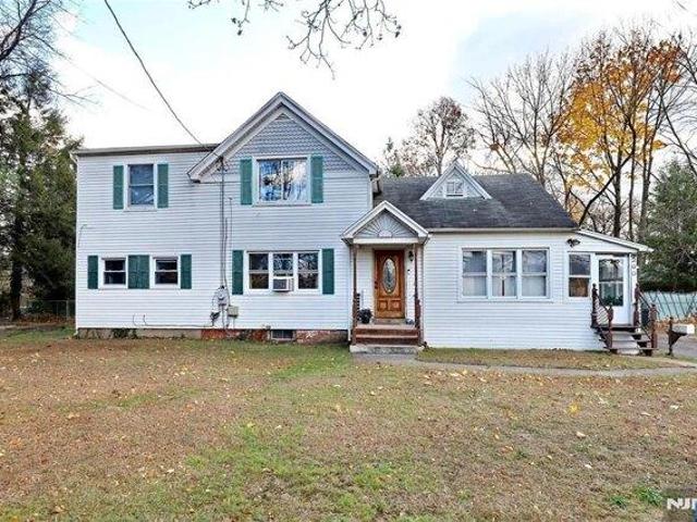 6 bedroom, Paramus NJ 07652 104850770