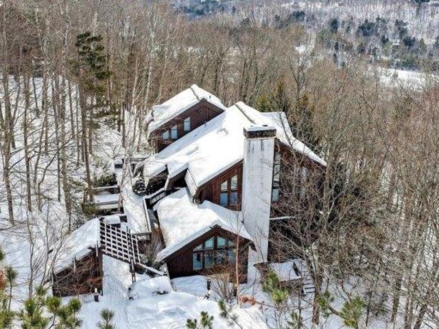 6 bedroom, Plymouth VT 05056 LS101574846