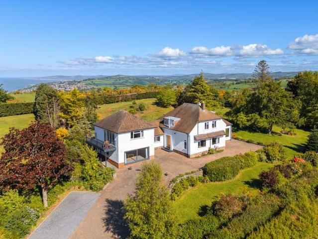 6 Bedroom Property