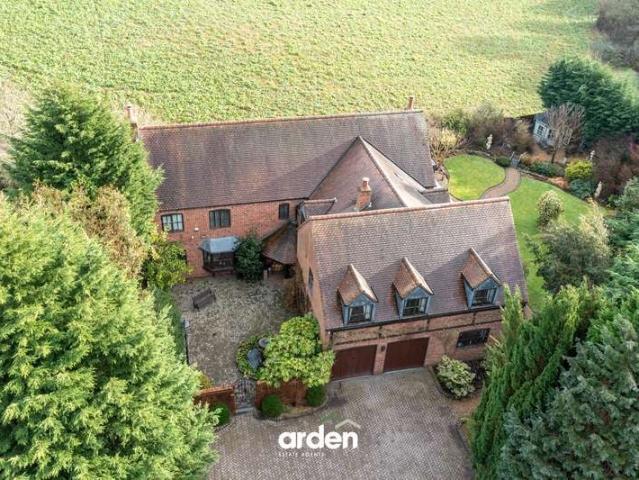 6 Bedroom Property