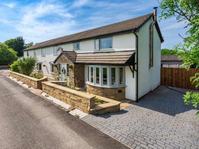 6 Bedroom Property