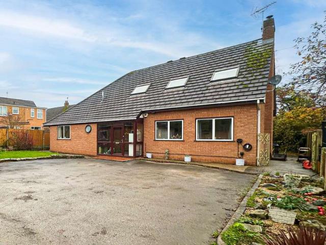 6 Bedroom Property