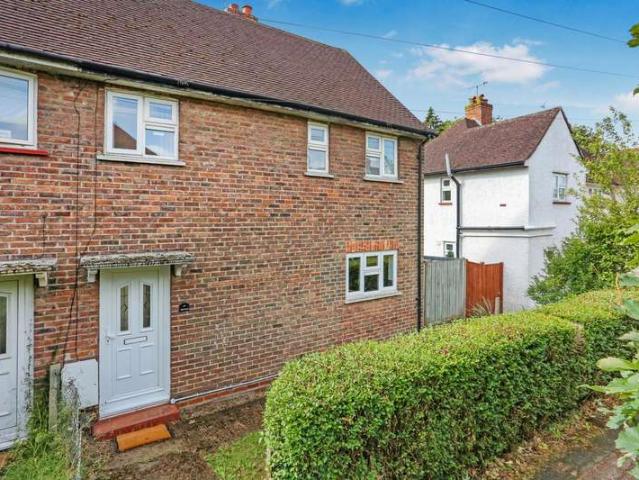 6 Bedroom Property