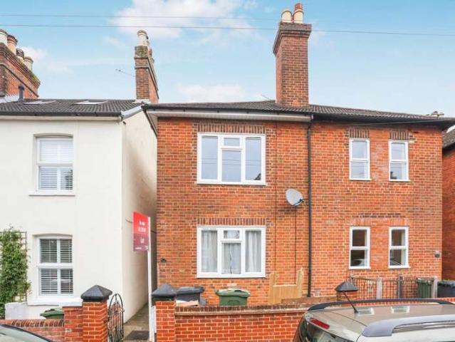 6 Bedroom Property