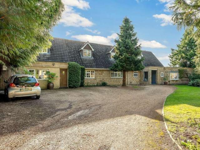6 Bedroom Property