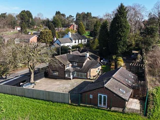 6 Bedroom Property