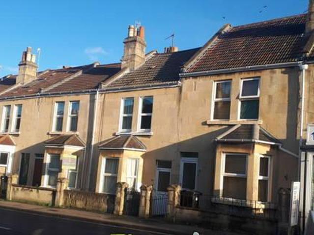 6 bedroom property for rent in Livingstone Road Bath BA2
