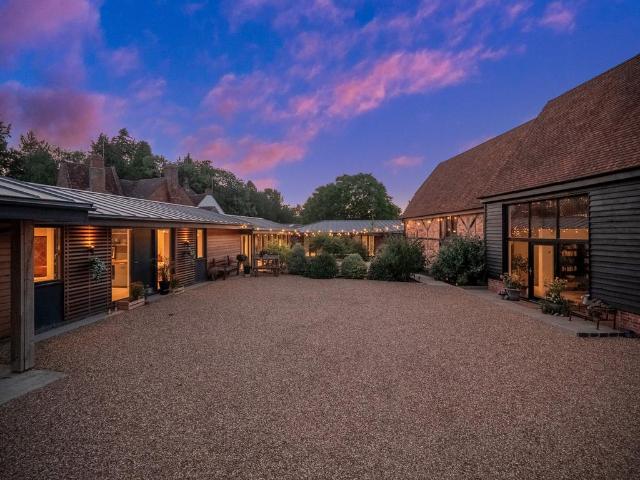 6 bedroom property for sale