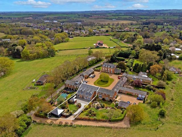 6 bedroom property for sale