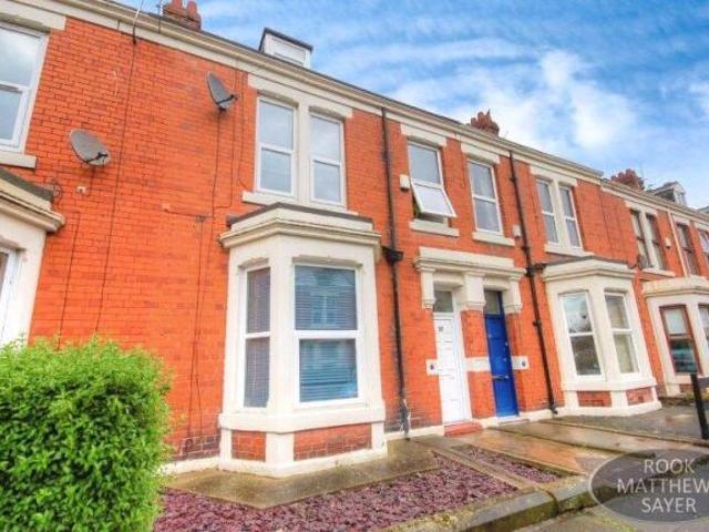 6 bedroom property for sale in Sunbury Avenue, Jesmond, Newcastle Upon Tyne, NE2