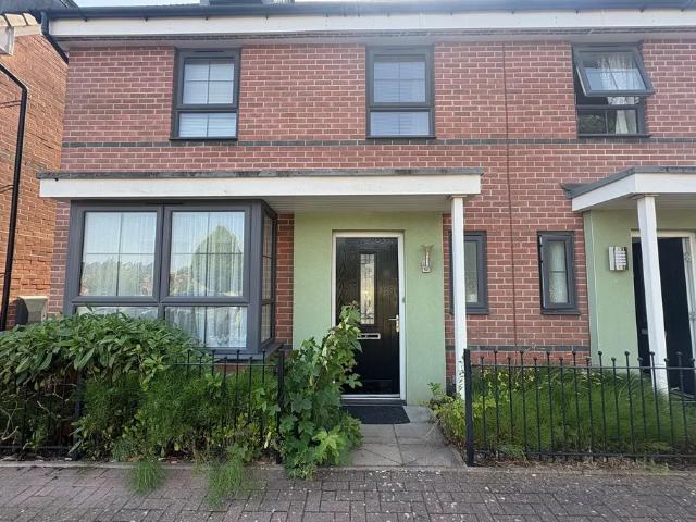 6 bedroom property to let in Hamilton Drive, Smethwick £2,000 pcm