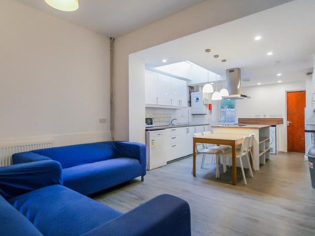 6 bedroom property to let in 15 ALTON ROAD £765 pw