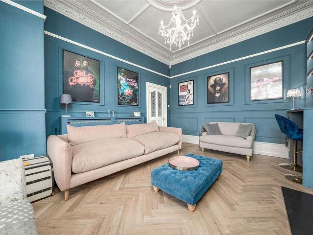 6 bedroom property to rent
