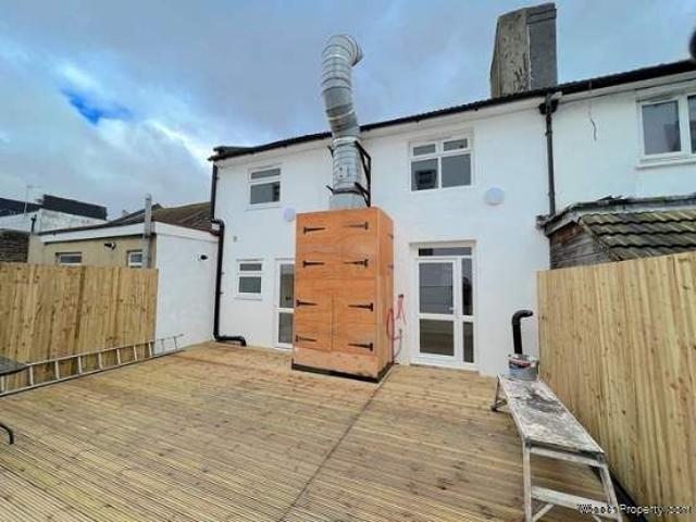 6 bedroom property to rent in Brighton