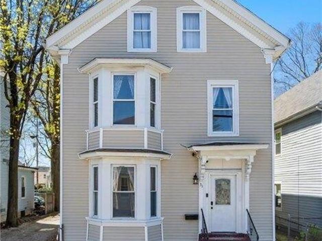 6 bedroom, Providence RI 02907 104716496