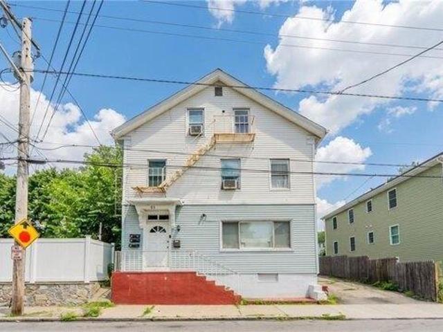 6 bedroom, Providence RI 02907 105094519