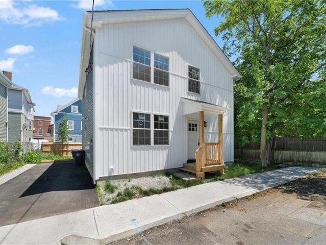 6 bedroom, Providence RI 02907 105173169