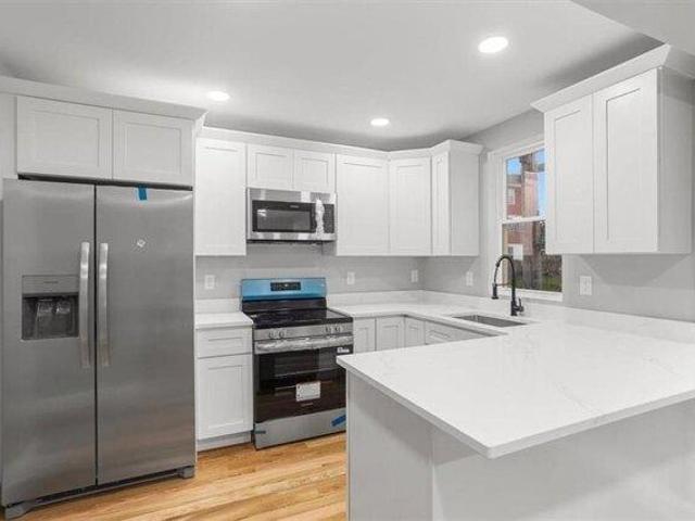 6 bedroom, Providence RI 02905 105107961