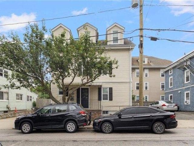 6 bedroom, Providence RI 02906 104759965