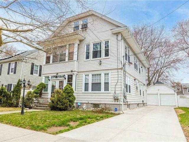 6 bedroom, Providence RI 02908 101899638