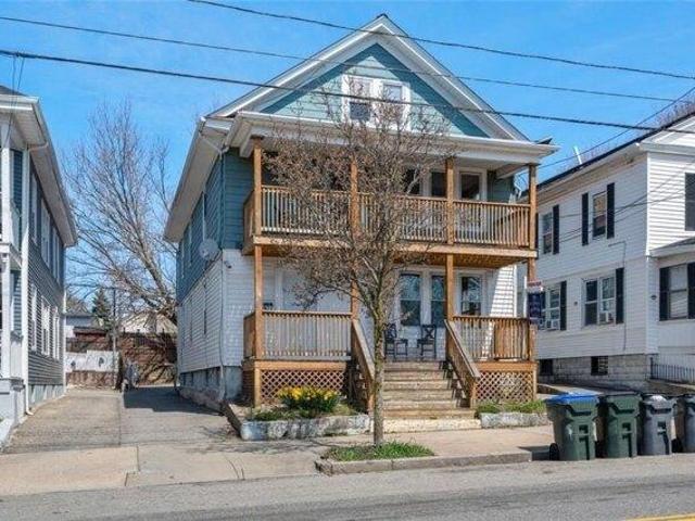 6 bedroom, Providence RI 02909 LS101782469