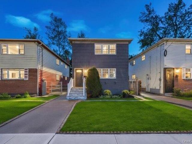 6 bedroom, Queens Village NY 11429 LS96291685