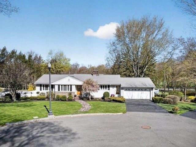 6 bedroom, Quincy MA 02169 104717051