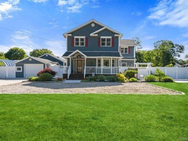 6 bedroom, Ronkonkoma NY 11779 104904788