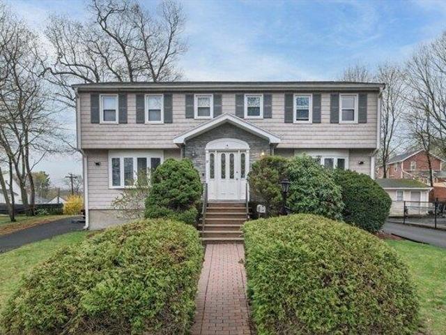6 bedroom, Randolph MA 02368 105143839