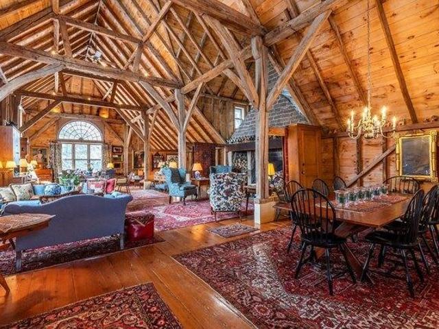 6 bedroom, Woodstock VT 05091 105109012