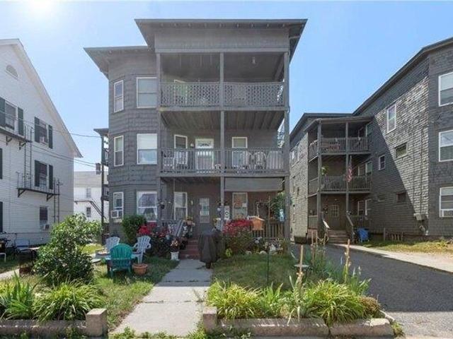 6 bedroom, Woonsocket RI 02895 104834268