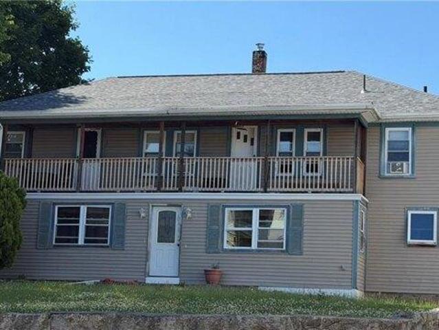 6 bedroom, Woonsocket RI 02895 105114875