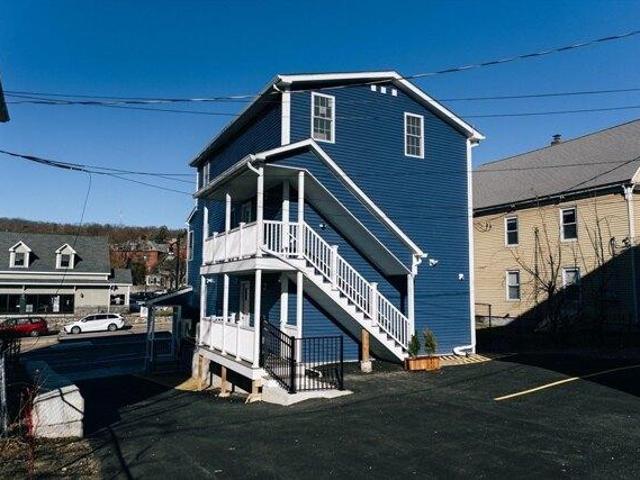 6 bedroom, Worcester MA 01604 104444724