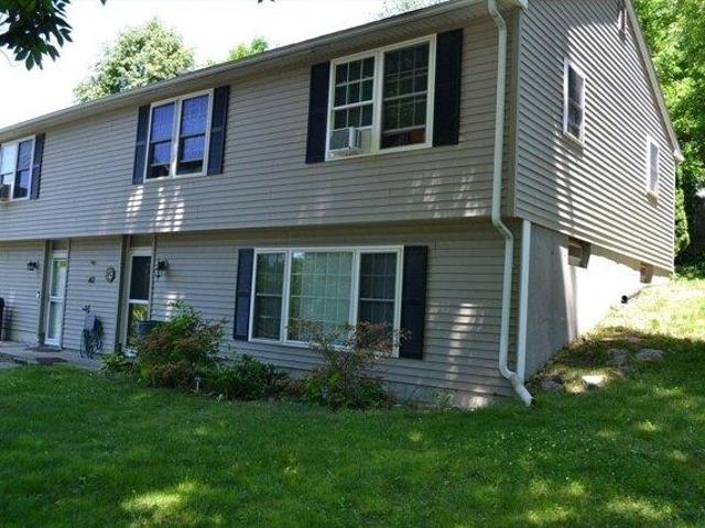 6 bedroom, Worcester MA 01606 104759357