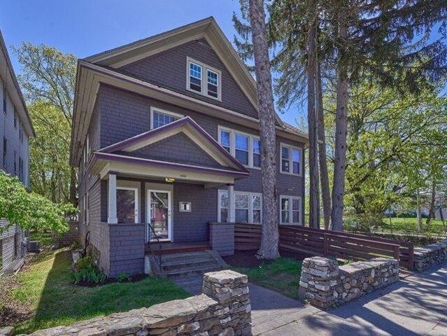 6 bedroom, Worcester MA 01602 102633936