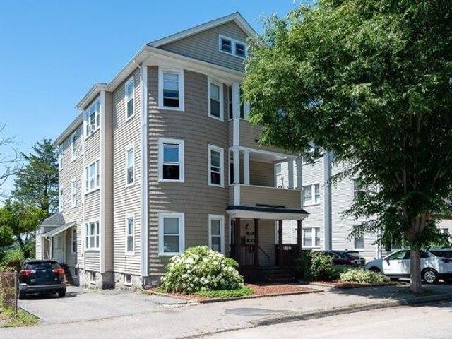 6 bedroom, Worcester MA 01610 104443738
