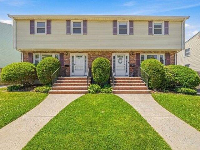 6 bedroom, Watertown MA 02472 105081793