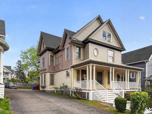 6 bedroom, Waterbury CT 06710 104809074