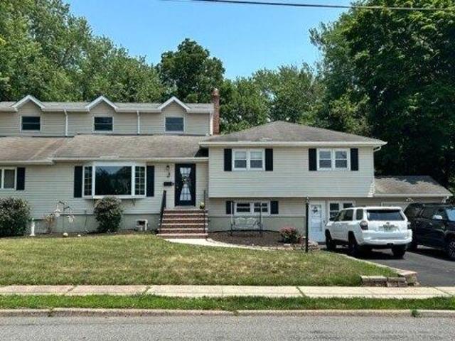 6 bedroom, Wayne NJ 07470 104832214