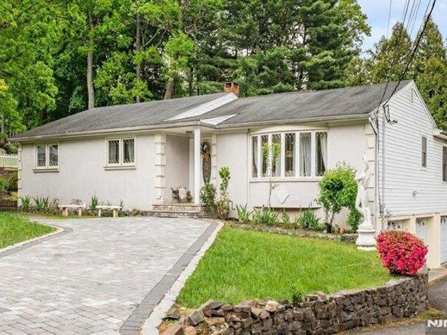 6 bedroom, Wayne NJ 07470 102255182