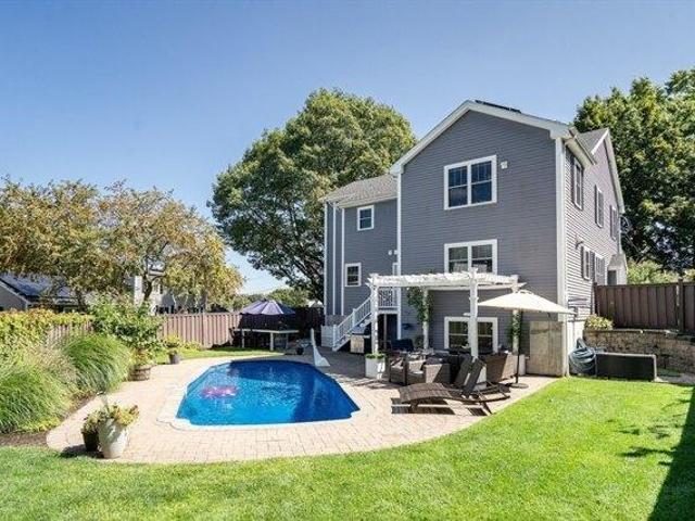 6 bedroom, Waltham MA 02453 103431592