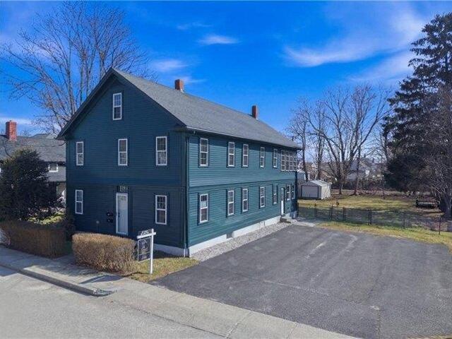 6 bedroom, Warren RI 02885 102443630