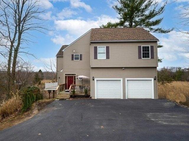 6 bedroom, Webster MA 01570 102318220