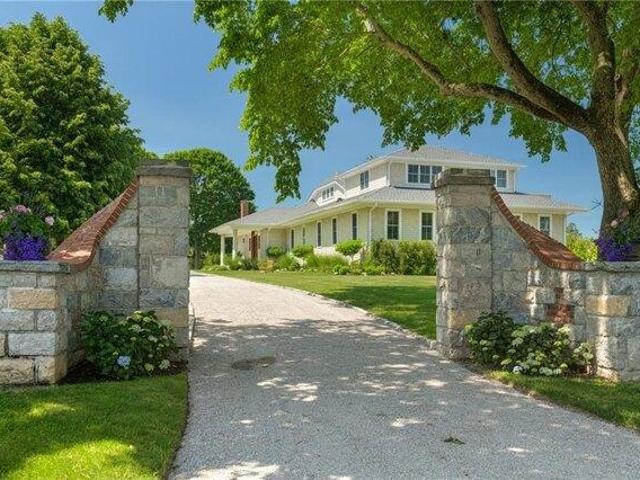 6 bedroom, Westerly RI 02891 104513014