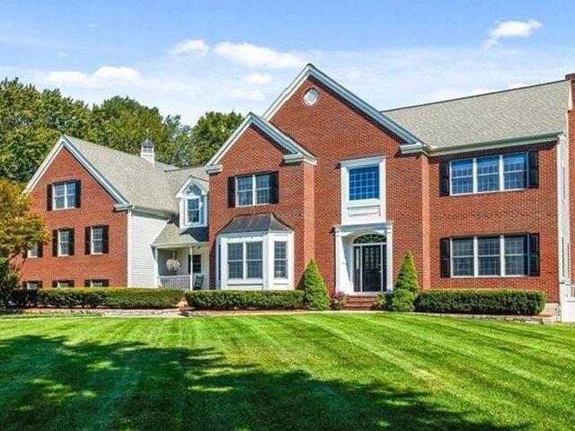 6 bedroom, Westford MA 01886 104811526
