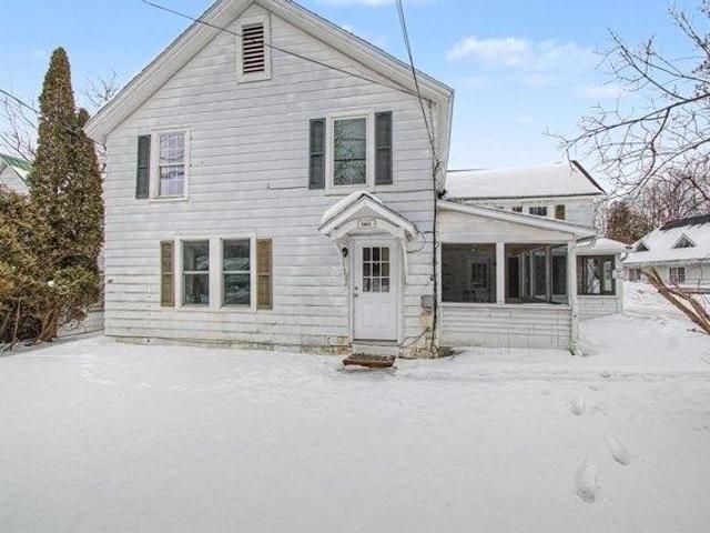 6 bedroom, Williston VT 05495 102282600