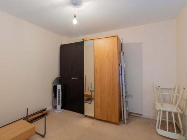 6 bedroom town house for sale in Olivia Drive, Langley, SL3