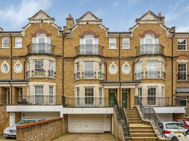6 Bedroom Town House For Sale In Parkside