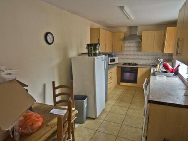 6 Bedroom Town House For Rent In The Park